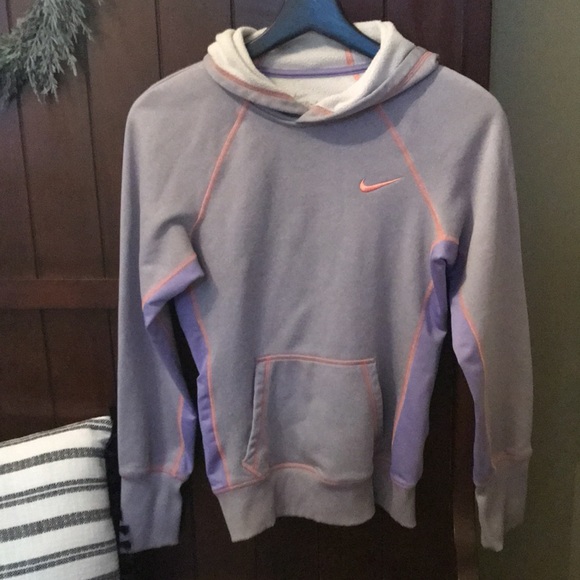Nike | Tops | Nike Xs Thermafit Hoodie | Poshmark